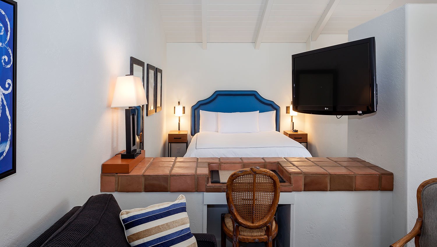 A Boutique Hotel in Monterey, California - Hotel Pacific